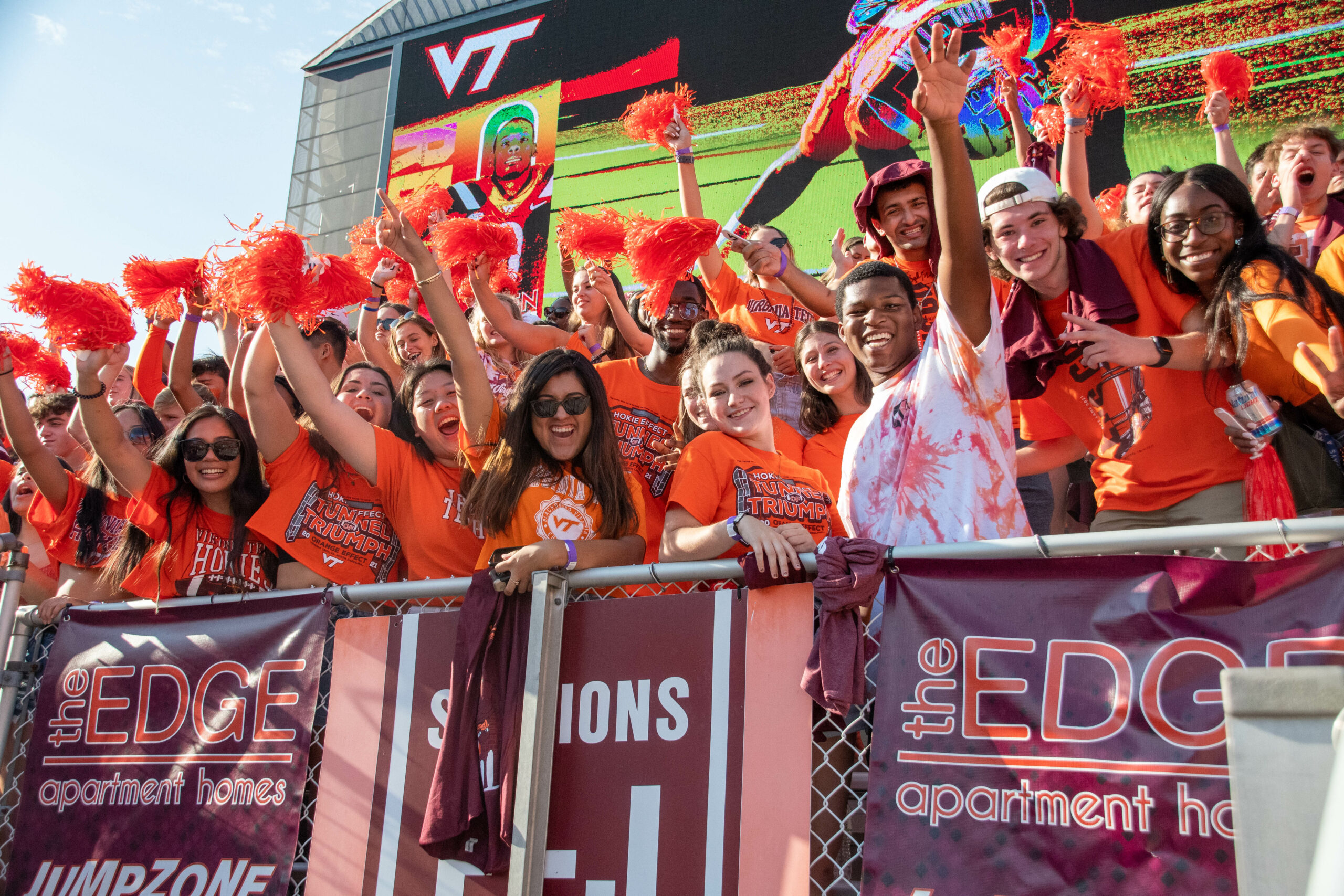 Fans & Traditions – Be A Hokie